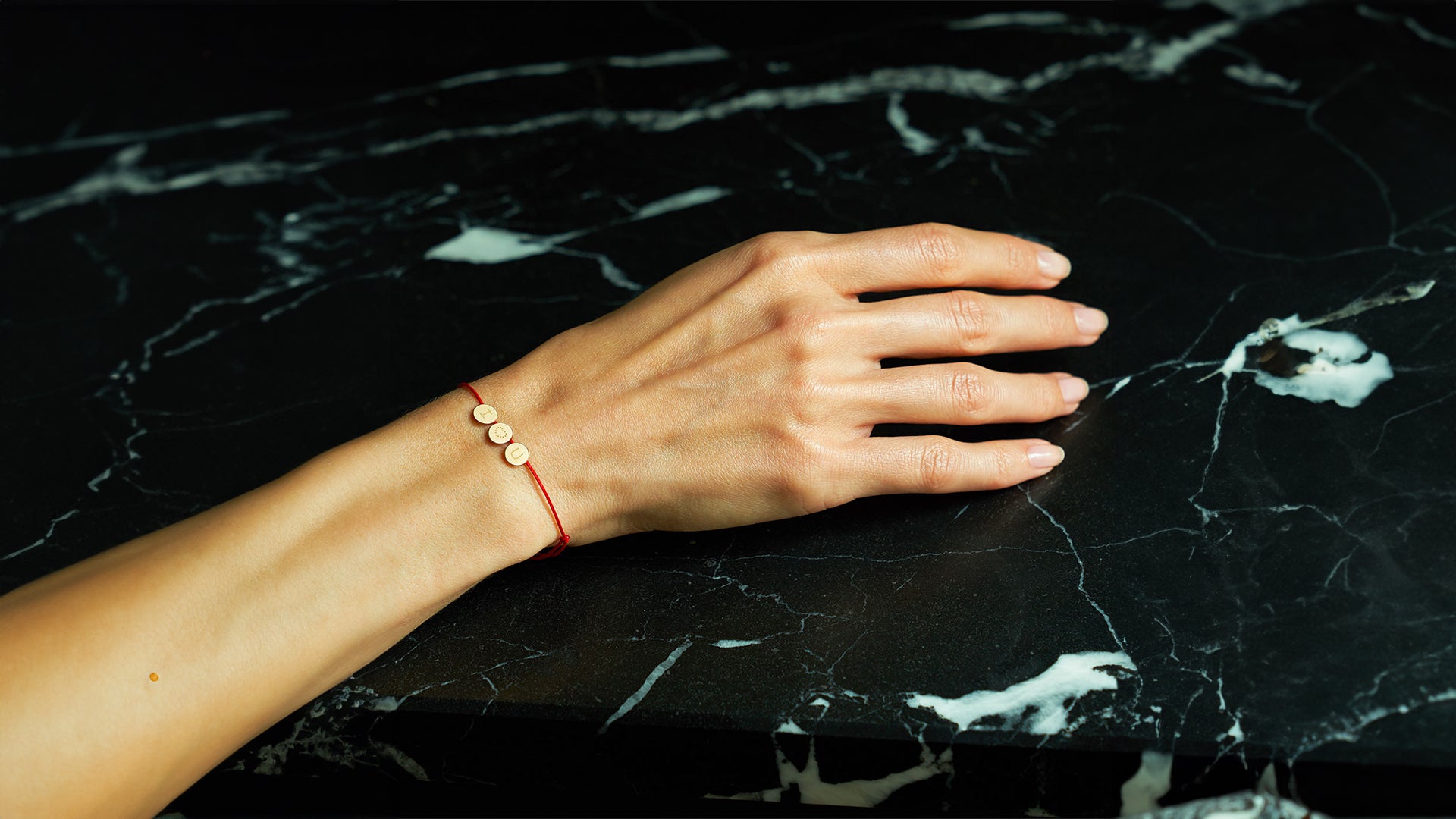 Bijoux en Or 18 Carats Personnalisables : le précieux personnalisable ...